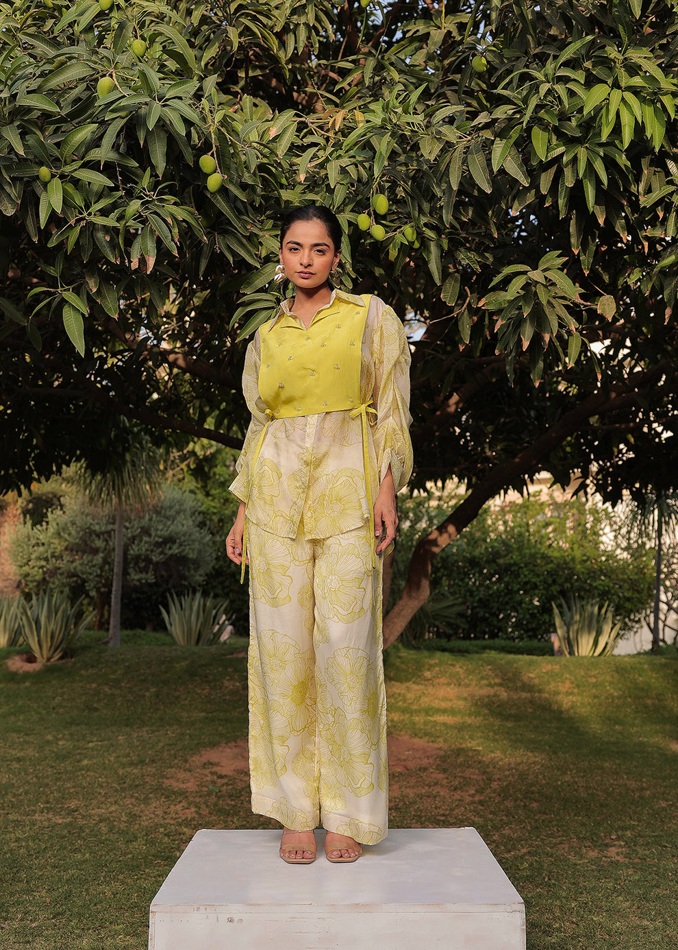 Blossoming Neon Burst Caplet - Co-ord Set – shopmeher